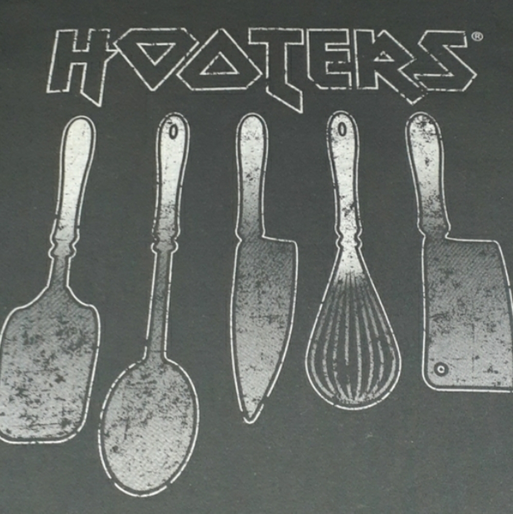 Hooters Kitchen Staff Cook Employee Worker Shirt - Gem